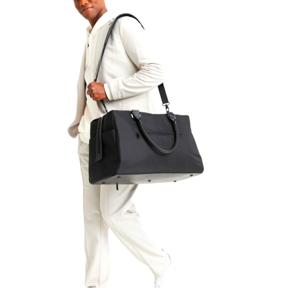 BEIS | Bags | New Beis The Commuter Duffle In Black | Poshmark